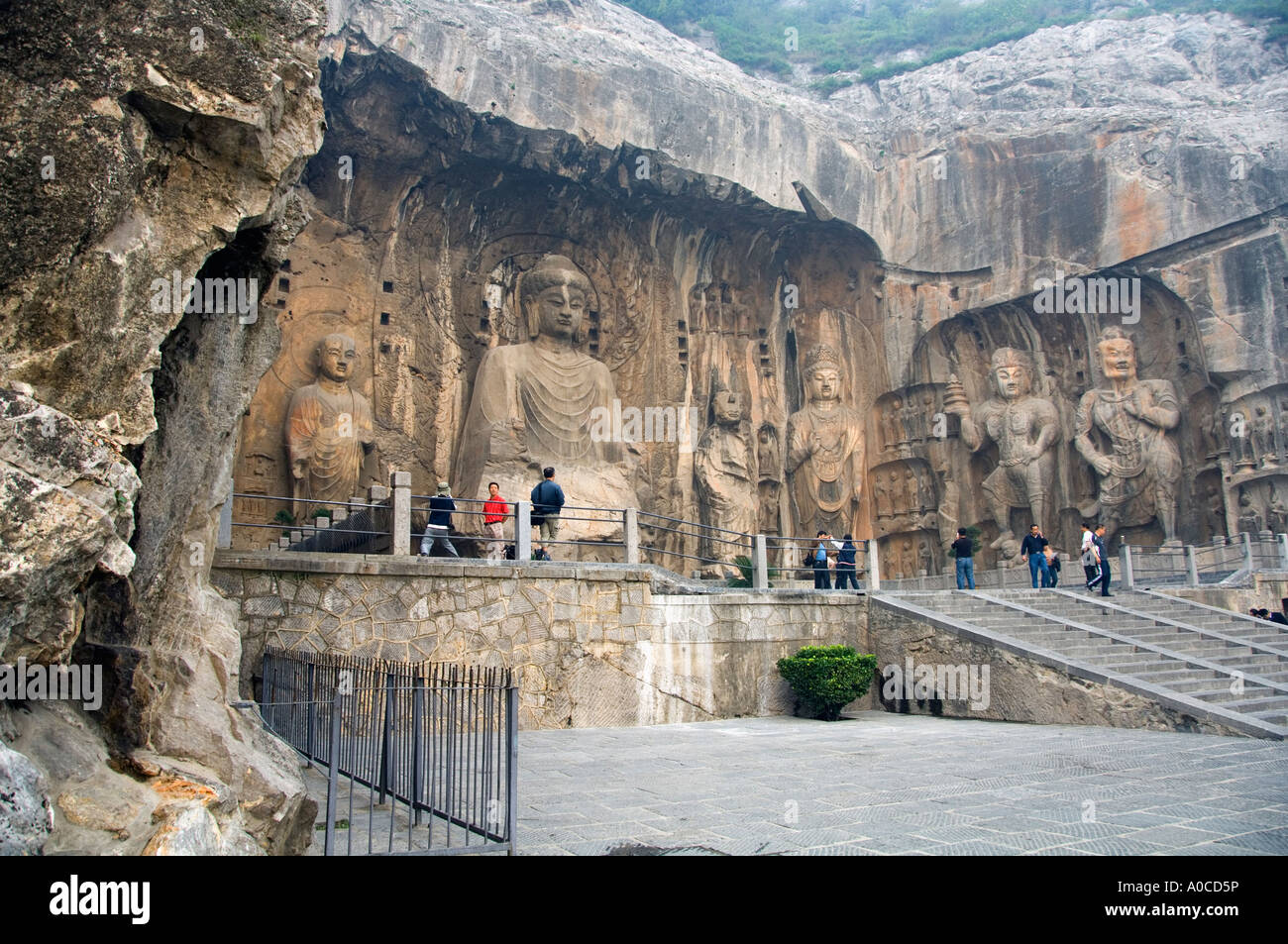 Fengxian temple hi-res stock photography and images - Alamy