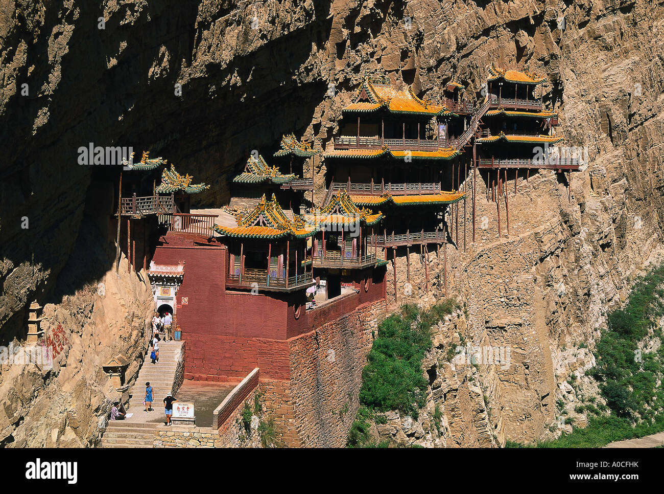 Hanging monastery heng shan shanxi hi-res stock photography and images ...