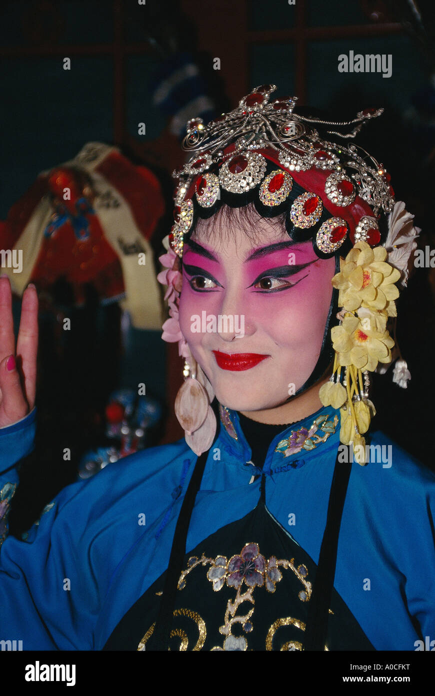 Peking opera character hi-res stock photography and images - Alamy