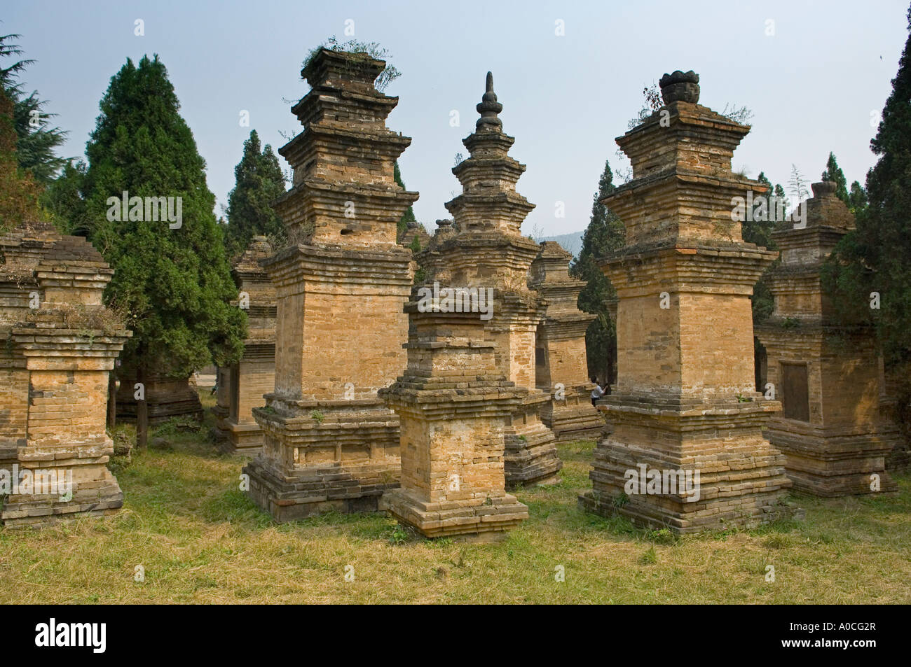 Shao lin temple hi-res stock photography and images - Alamy