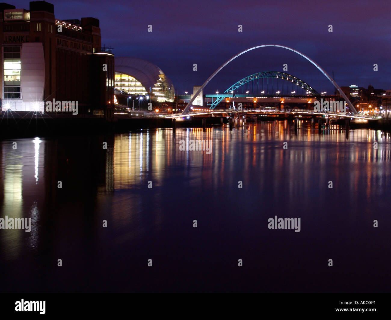 River Tyne at night Stock Photo - Alamy