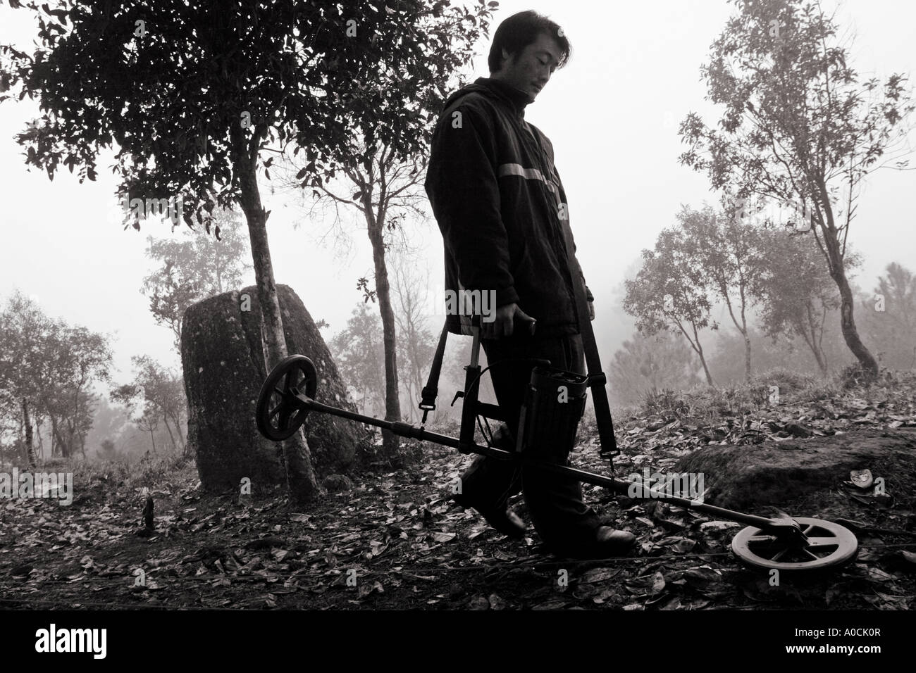 Humanitarian demining hi-res stock photography and images - Alamy