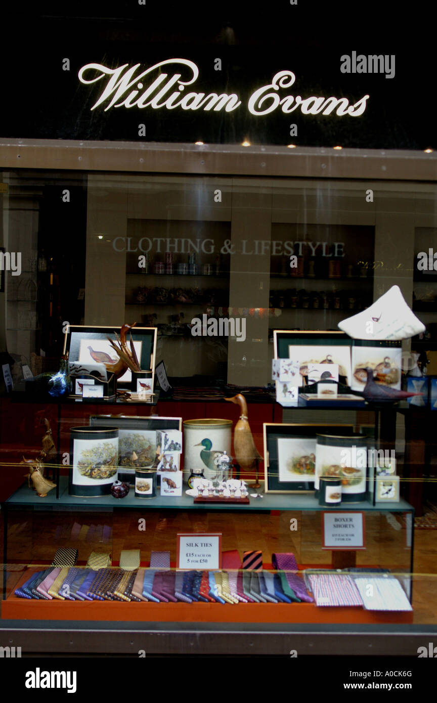 Evans shop front hi-res stock photography and images - Alamy