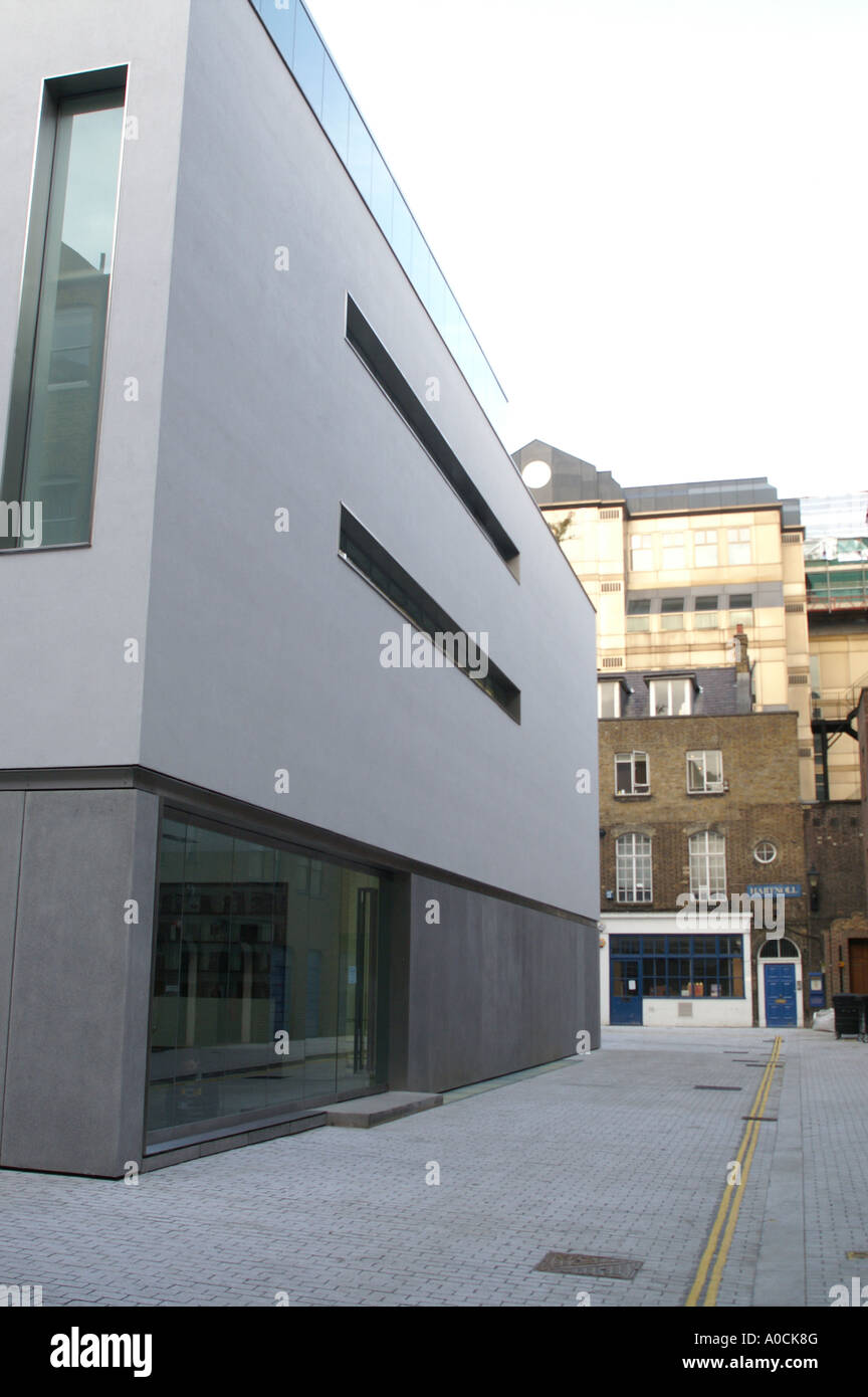 White Cube Mason's yard Hoxton square London Stock Photo - Alamy
