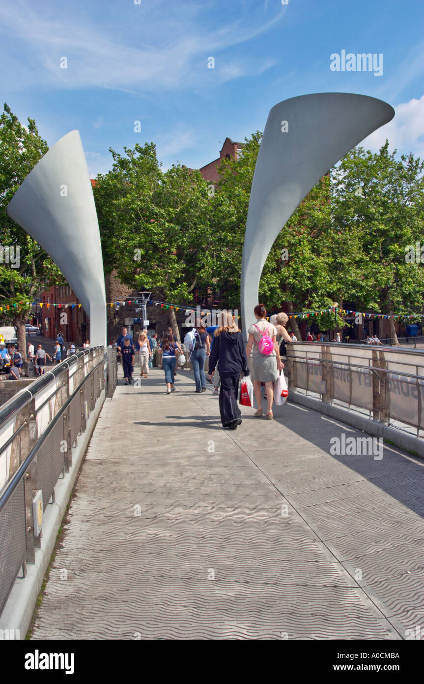 Modern bristol footbridge hi-res stock photography and images - Alamy
