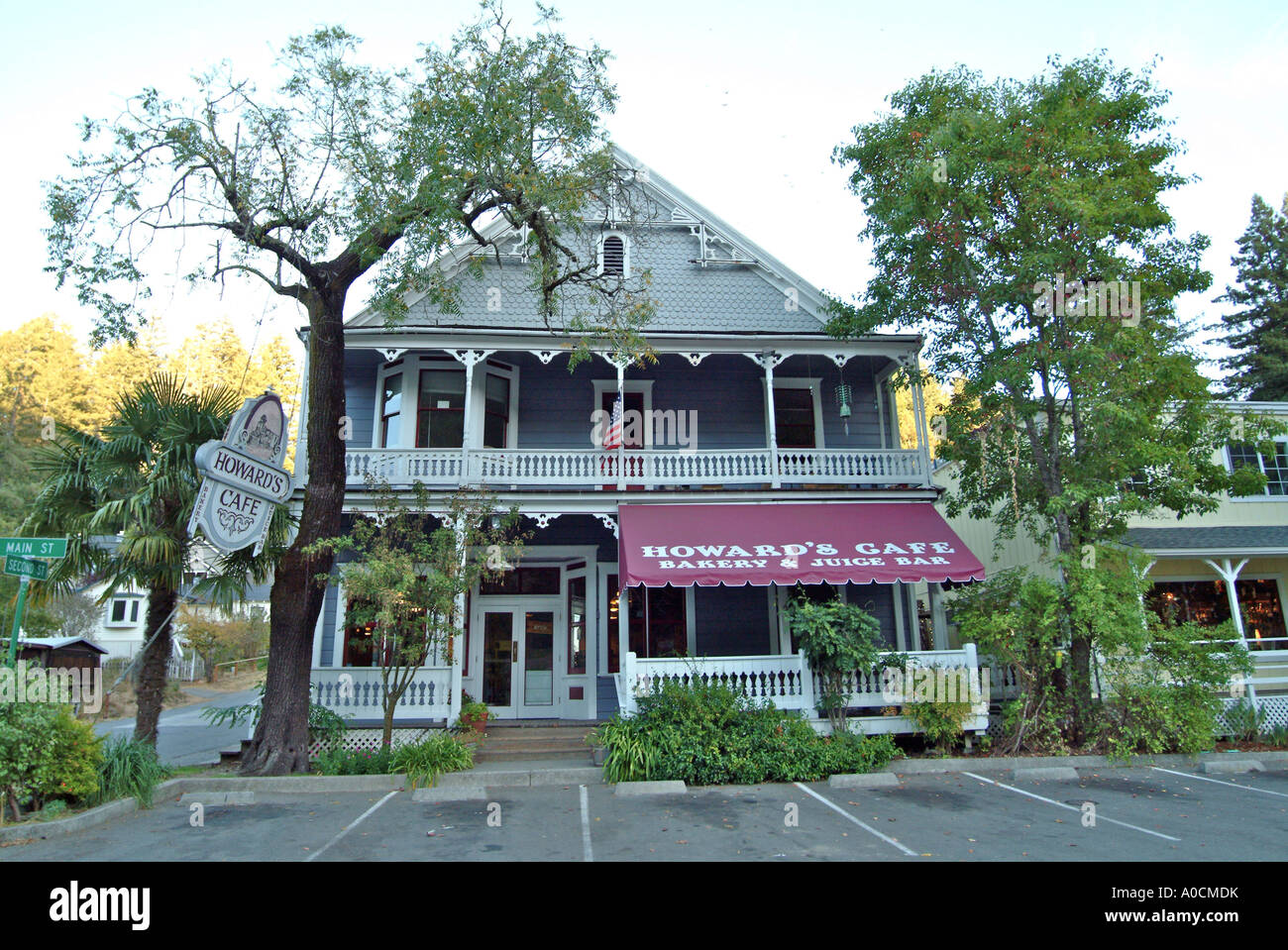Cafe occidental hi-res stock photography and images - Alamy