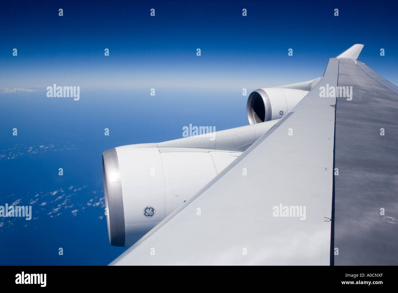 Wing of commercial airplane Stock Photo - Alamy