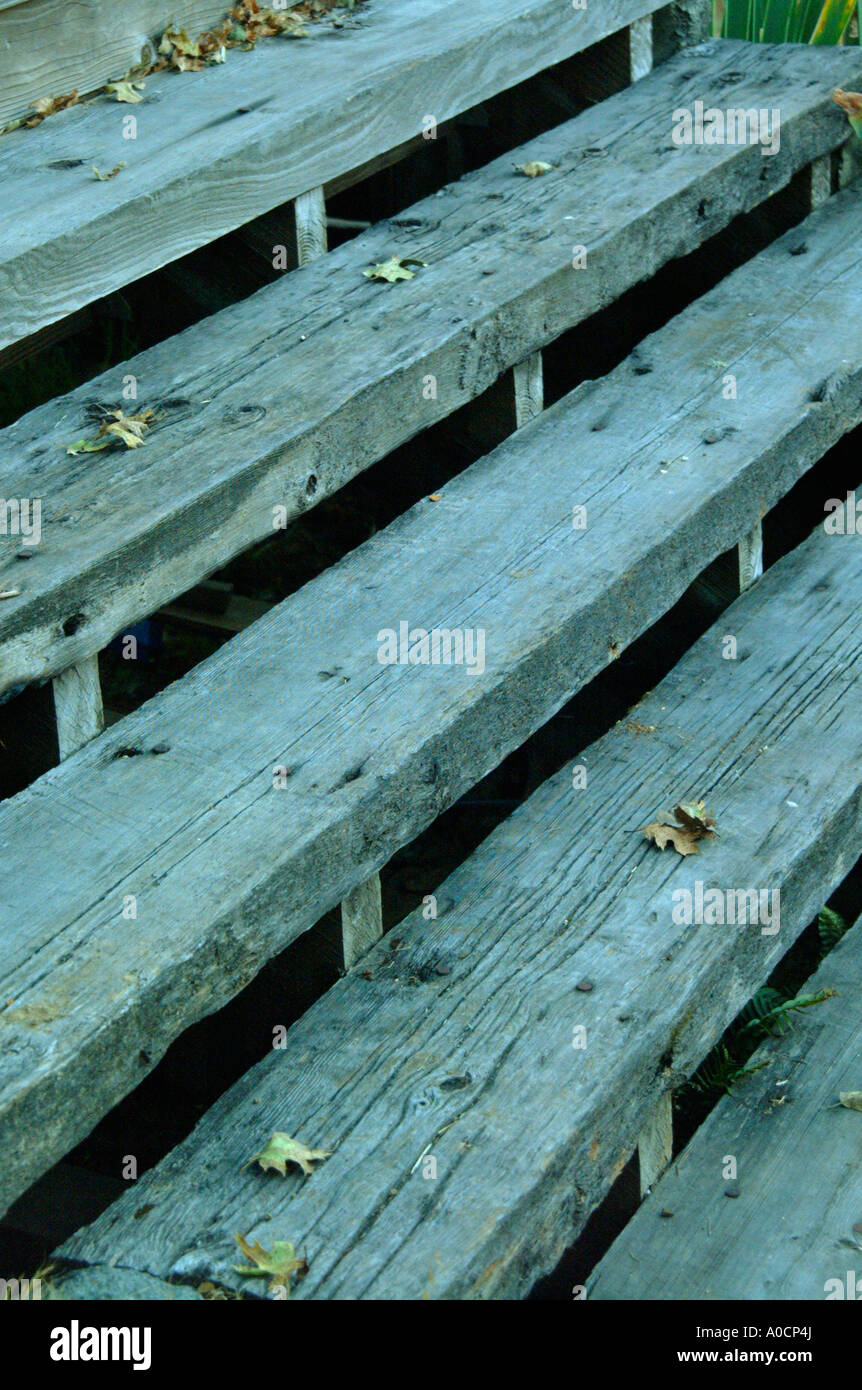Timber steps hi-res stock photography and images - Alamy
