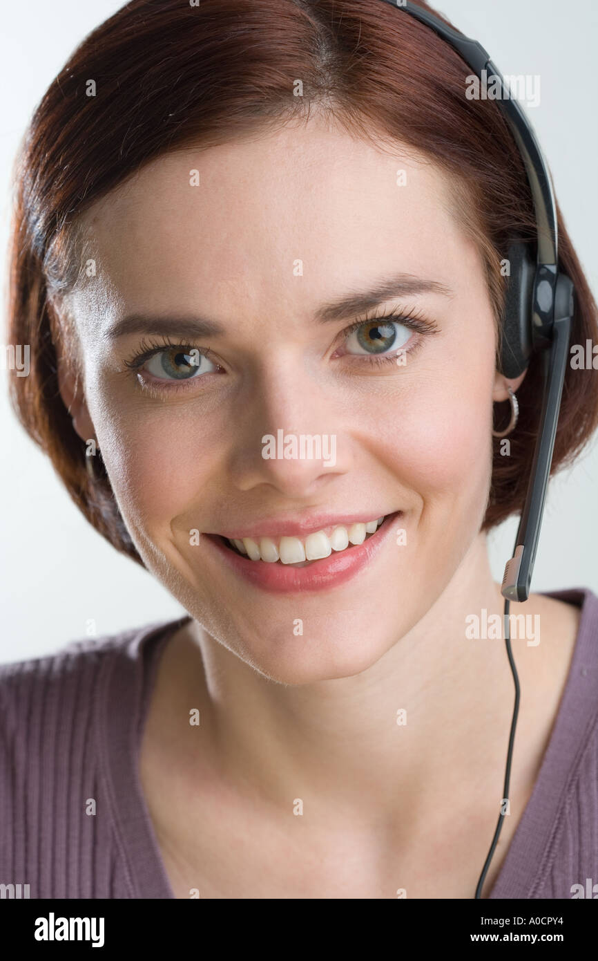 Female telephone operators hi-res stock photography and images - Alamy