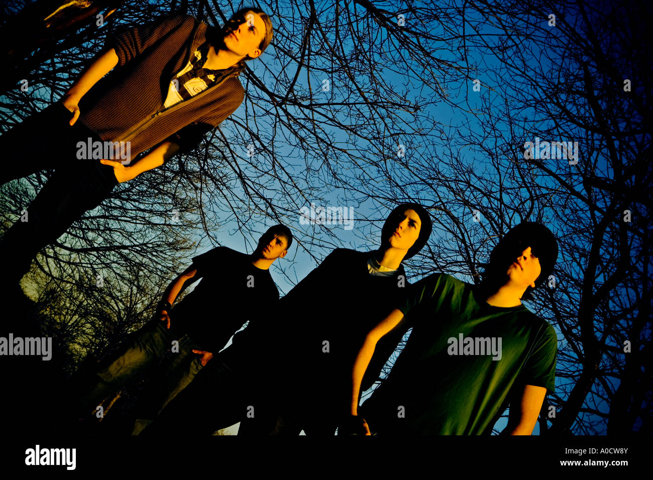 Four fighting men hi-res stock photography and images - Alamy