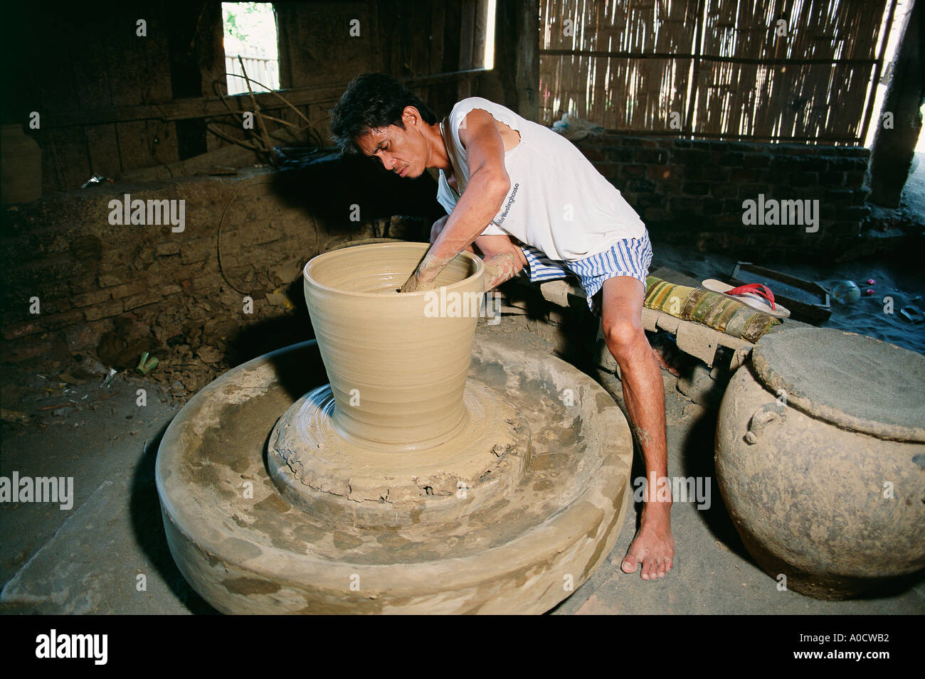 Philippines pottery hi-res stock photography and images - Alamy