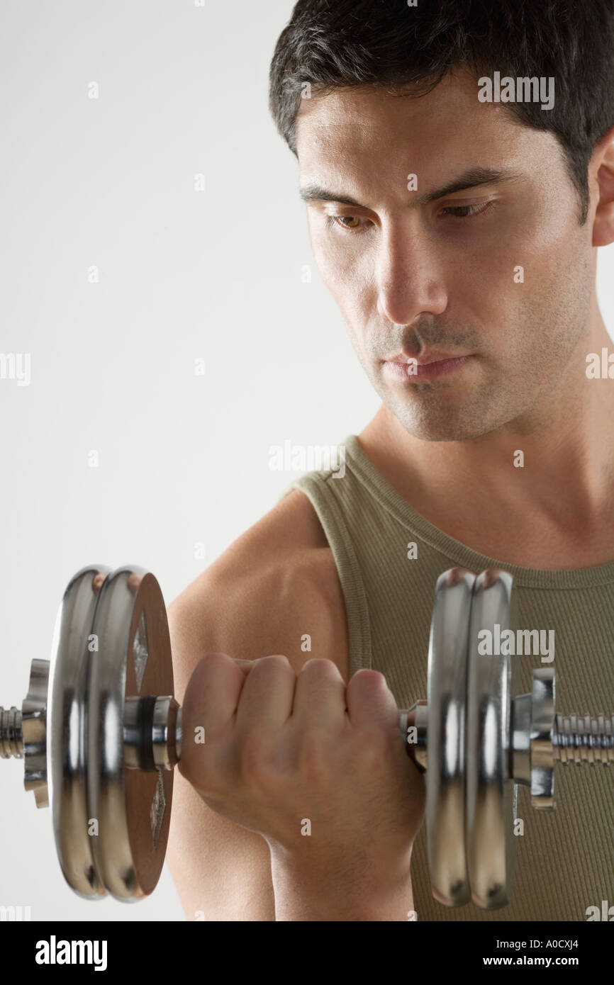 Using weights hi-res stock photography and images - Alamy