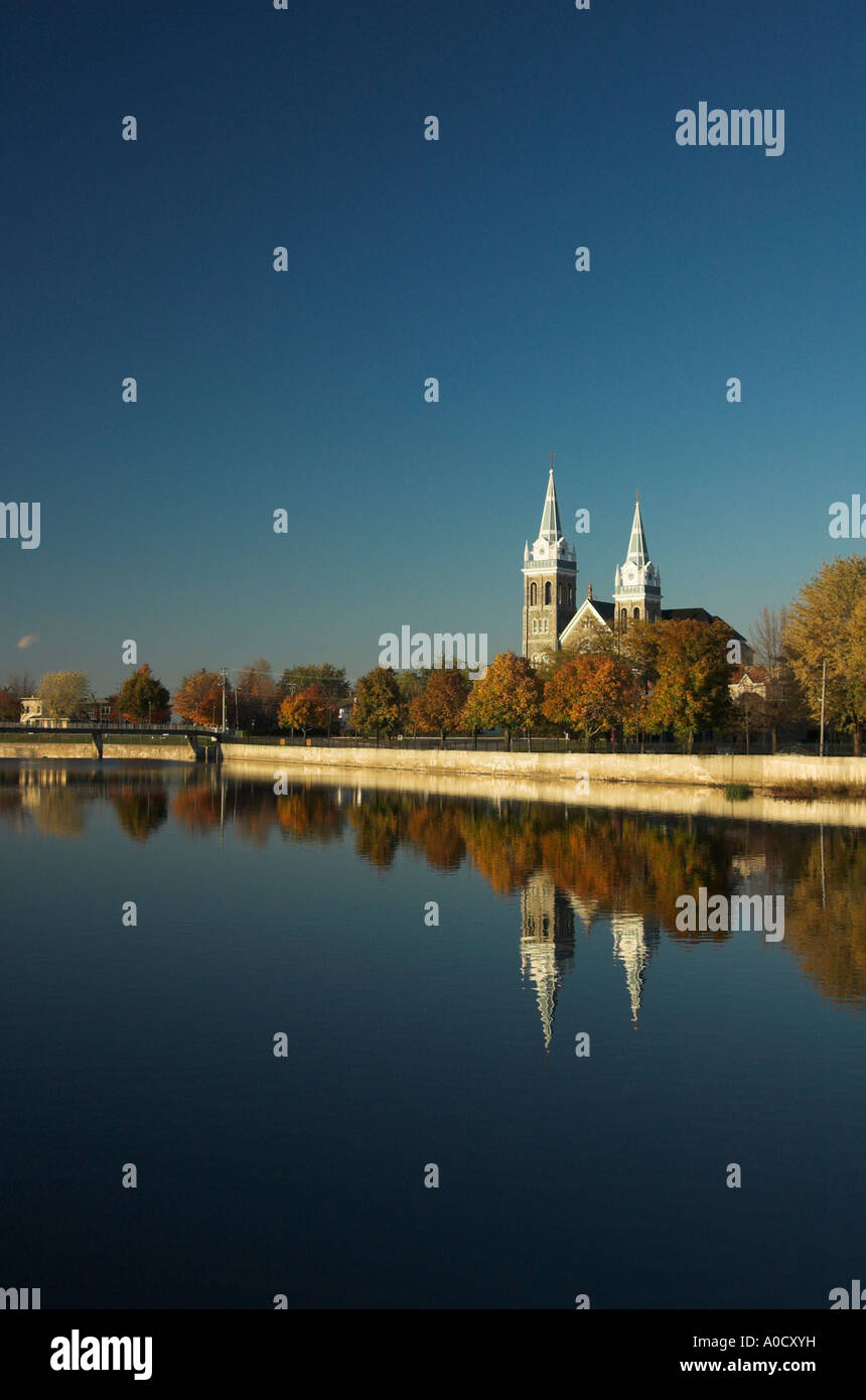 Farnham church hi-res stock photography and images - Alamy