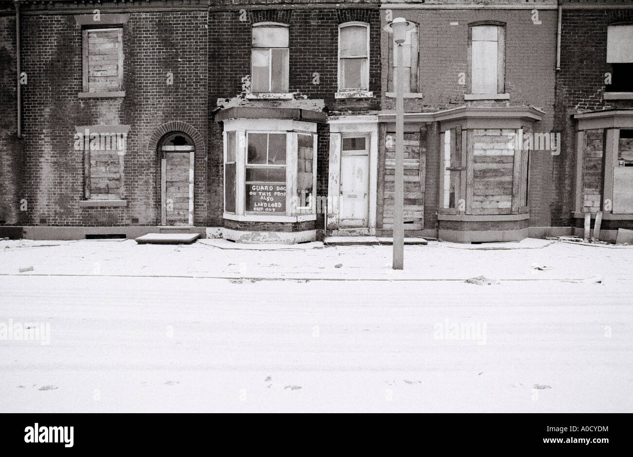 Poverty house hi-res stock photography and images - Alamy