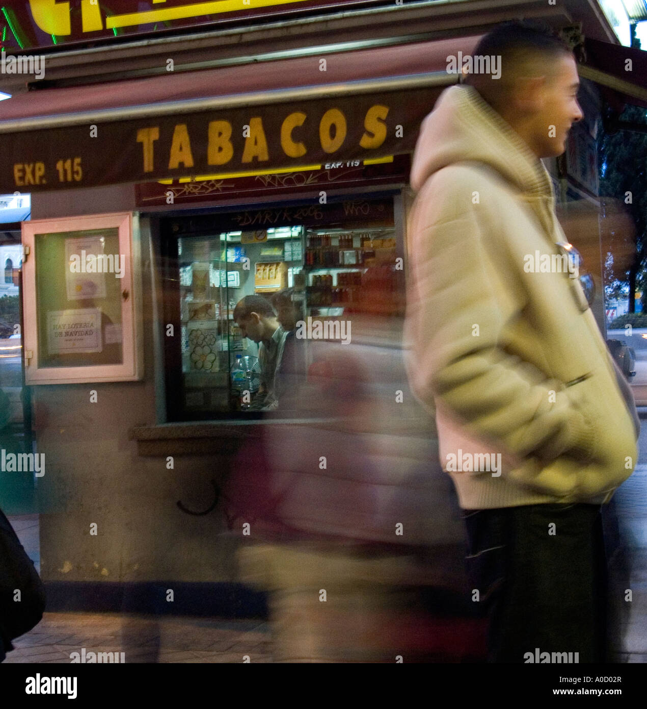 Tobacconist tabacos hi-res stock photography and images - Alamy