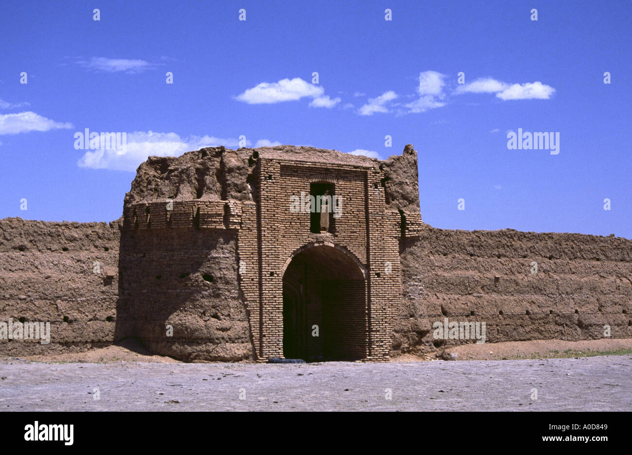 iran ancient caravansery near nain historic place Stock Photo - Alamy