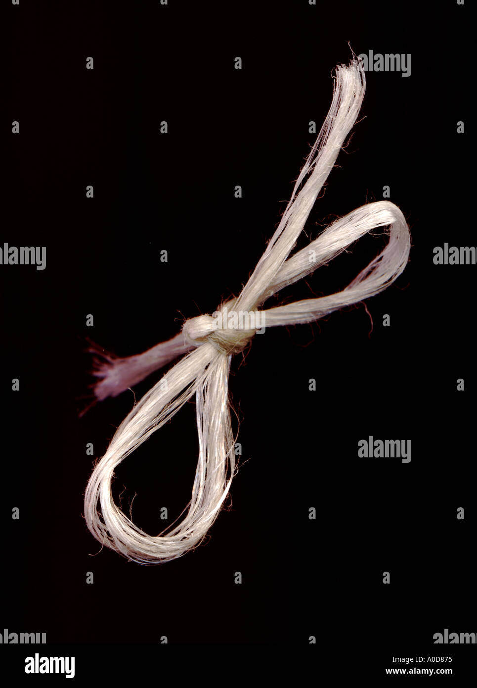 String knot hi-res stock photography and images - Alamy