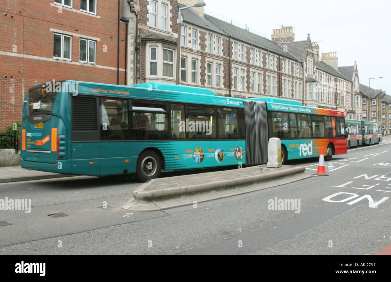 Buses in cardiff city hi-res stock photography and images - Alamy