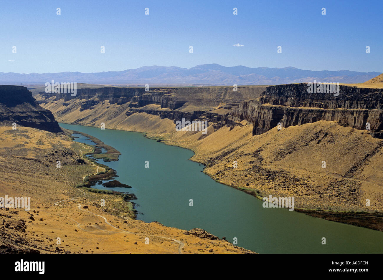The Snake River Canyon and the Snake River in Idaho Stock Photo - Alamy