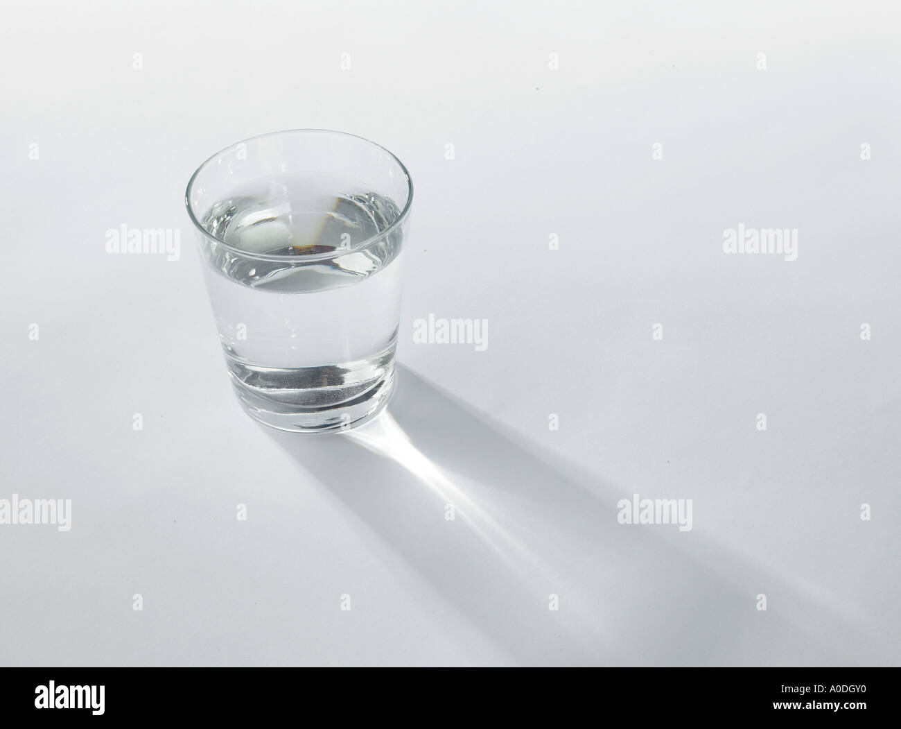 glass of water shadow Stock Photo - Alamy