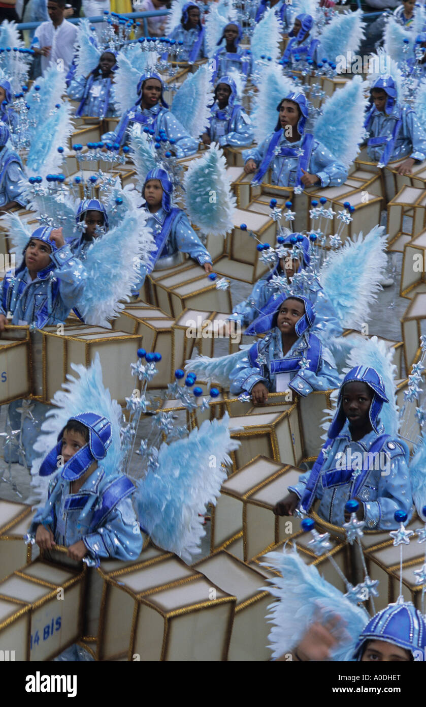 Brazil rio carnival children hi-res stock photography and images - Alamy
