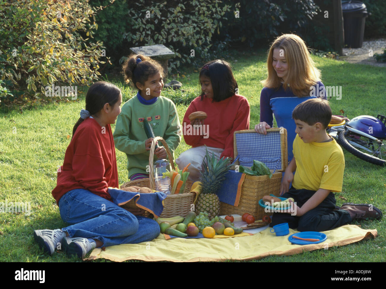 children having a picnic Stock Photo - Alamy