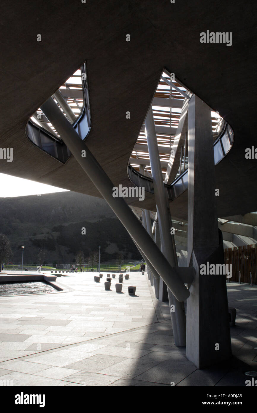 The portico at the new Scottish Parliament Edinburgh Scotland Stock ...