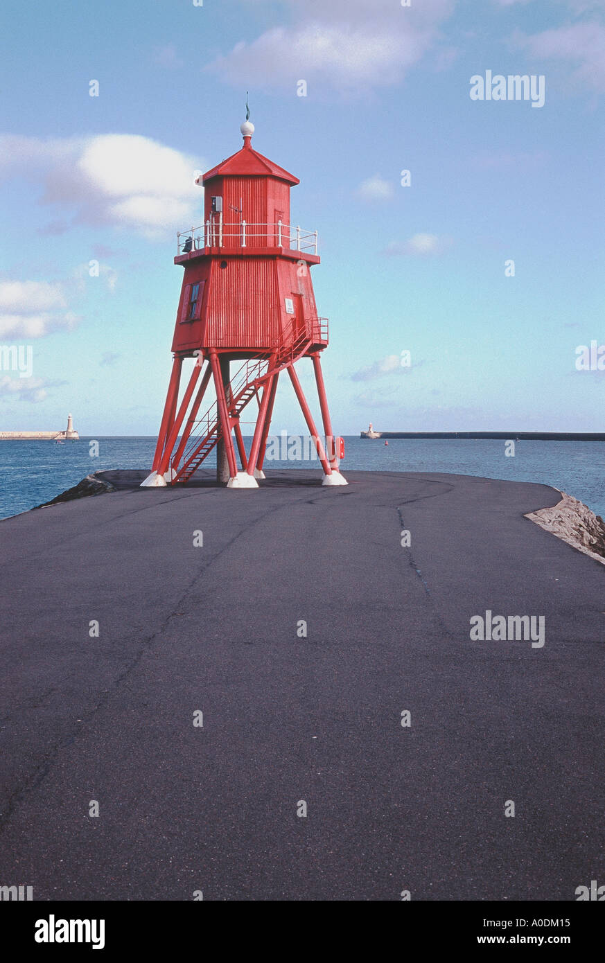 pier south shields Stock Photo - Alamy