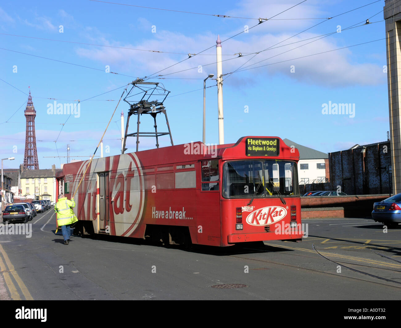 Kitkat advertising hi-res stock photography and images - Alamy