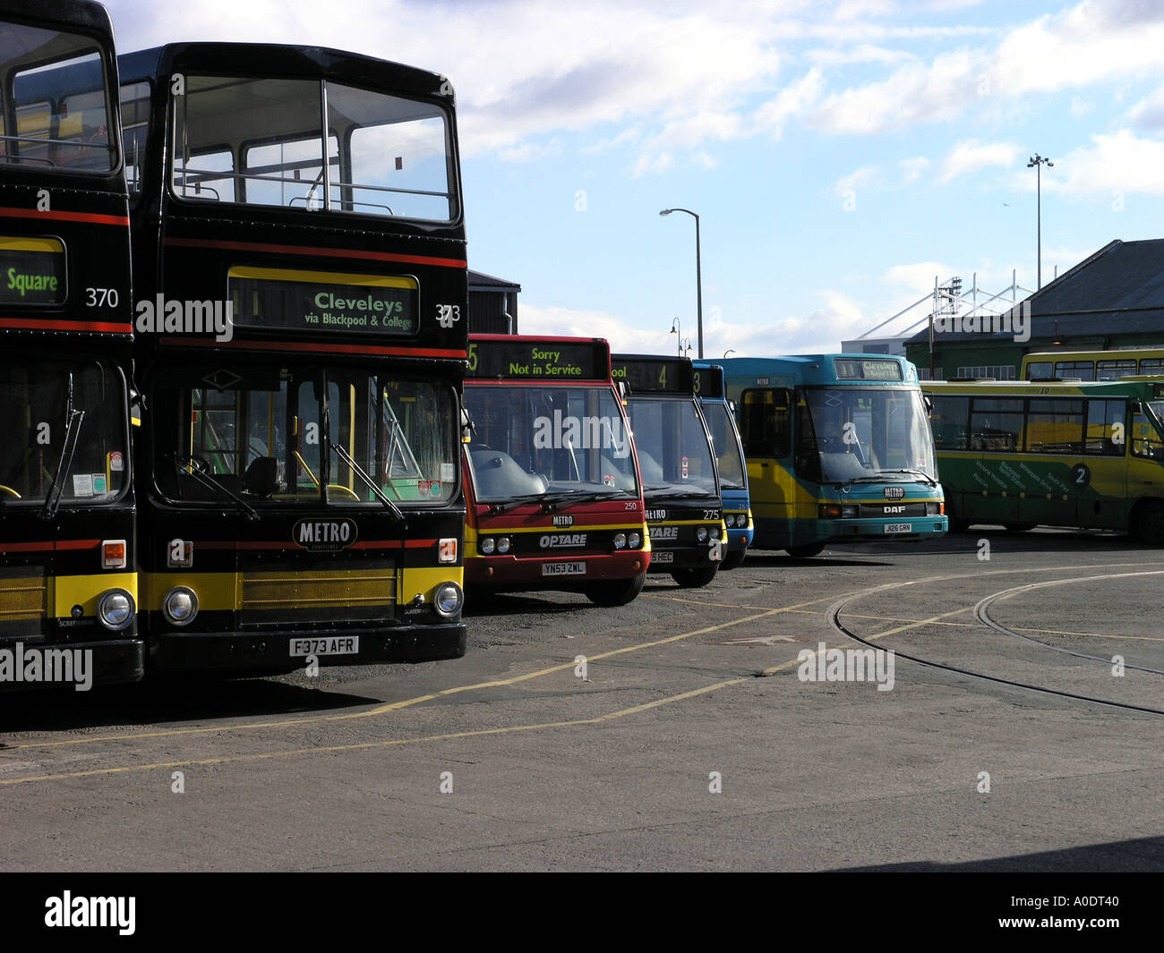 Bus depots hi-res stock photography and images - Alamy