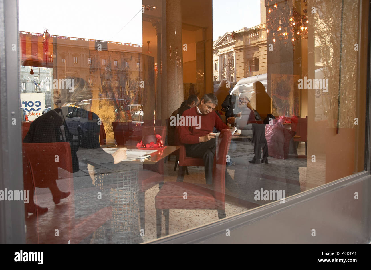 Milano Italy Piazza della Scala Caffe Stock Photo - Alamy