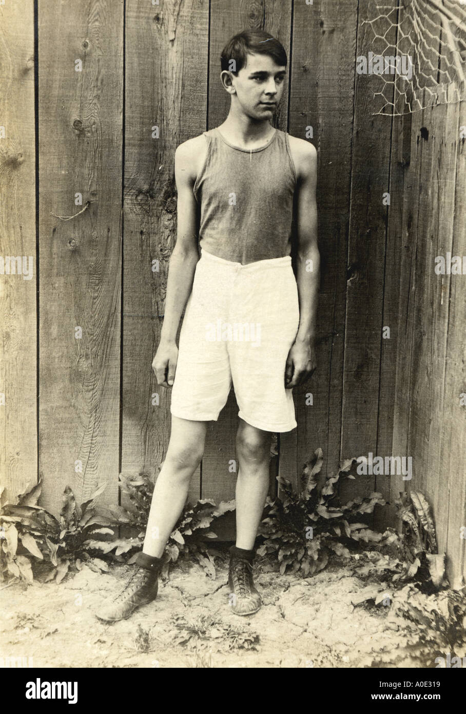 Retro athlete hi-res stock photography and images - Alamy