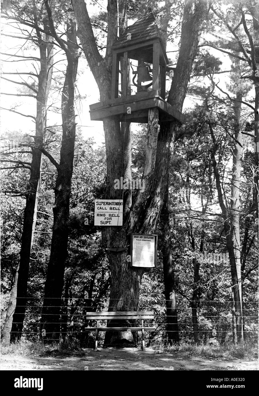 Tone bell hi-res stock photography and images - Alamy