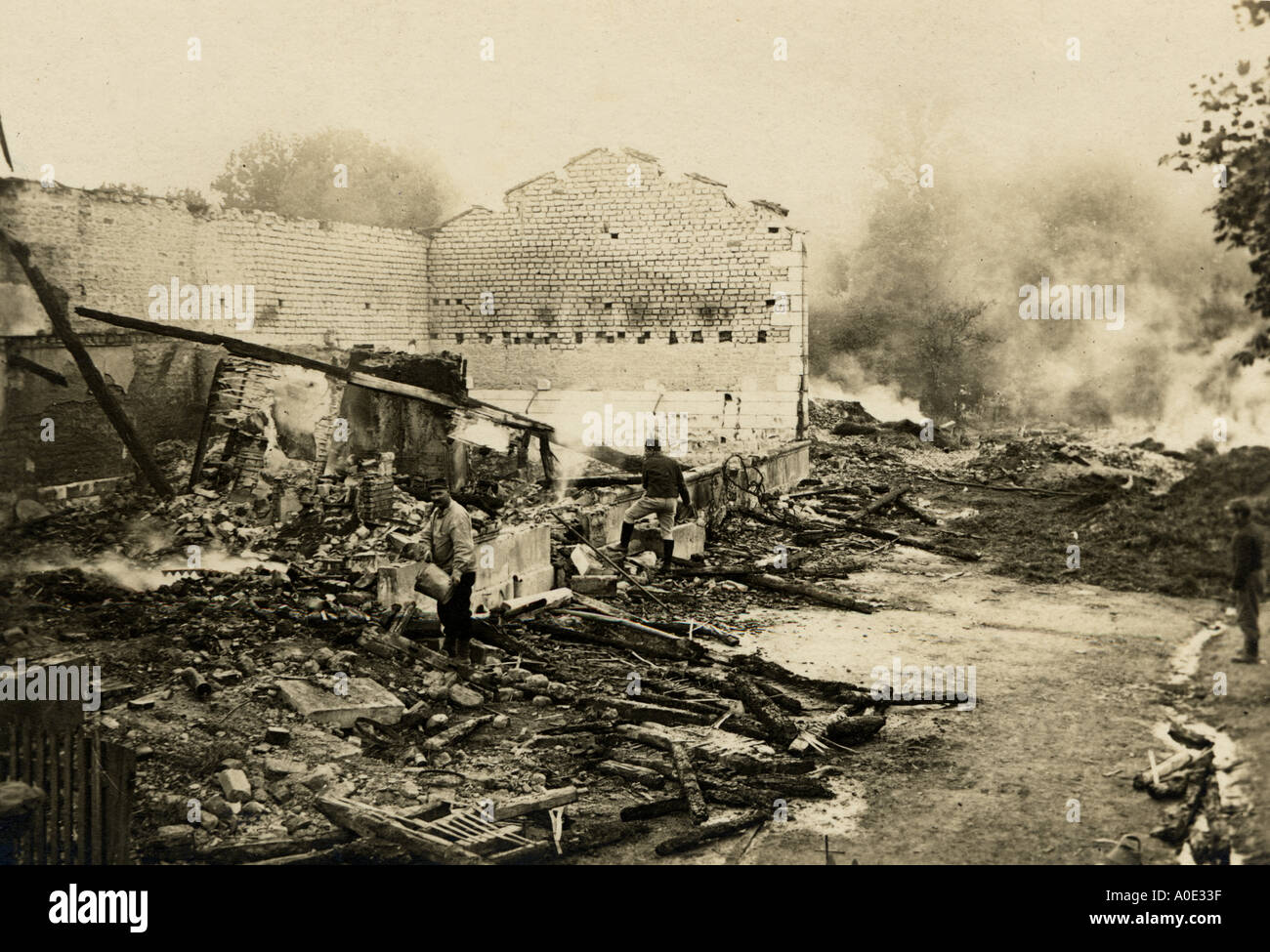 Smoldering rubble hi-res stock photography and images - Alamy