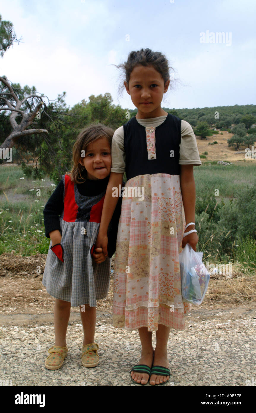 Girls turkey poor hi-res stock photography and images - Alamy