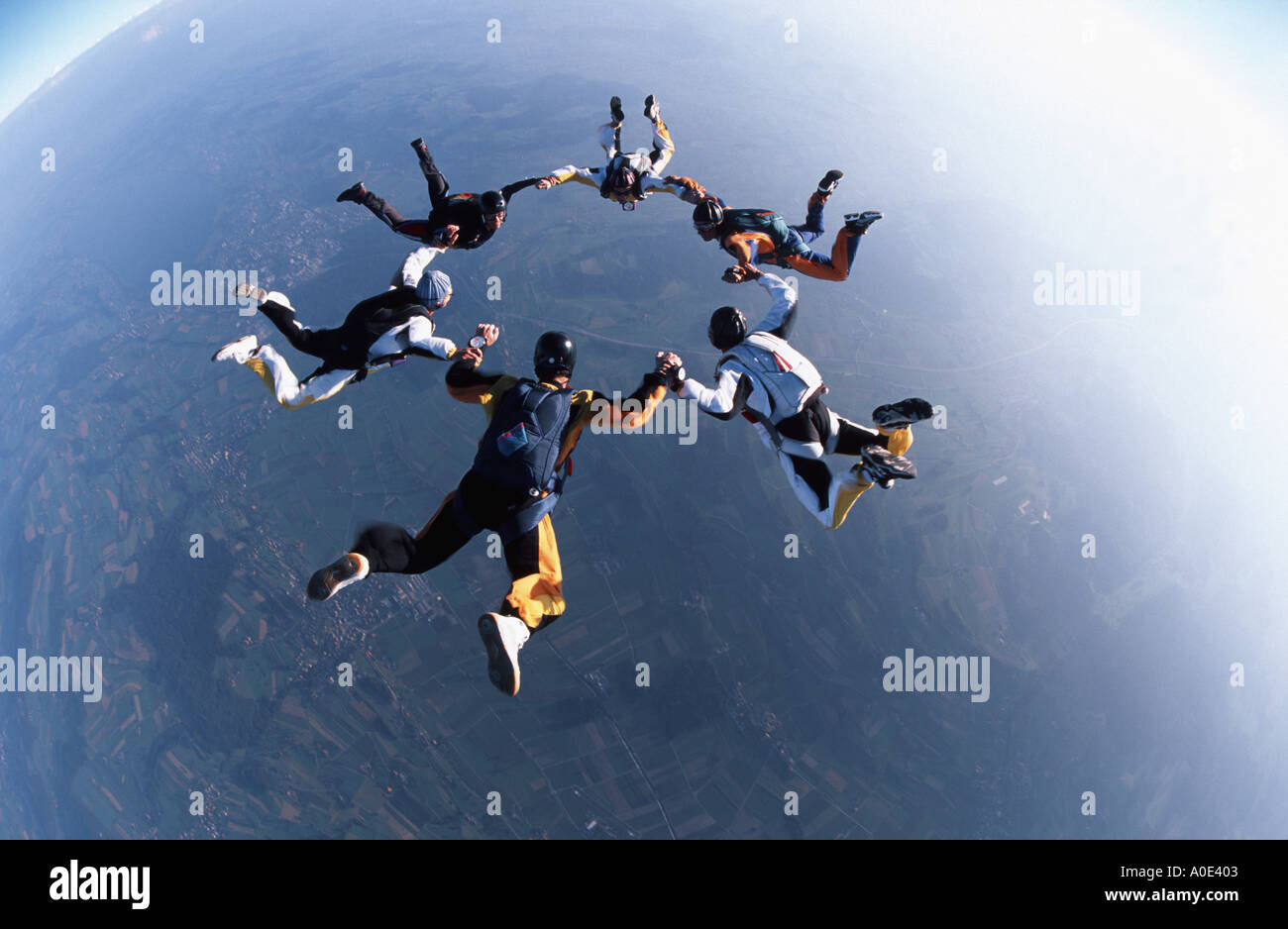 Skydiving formation hi-res stock photography and images - Alamy
