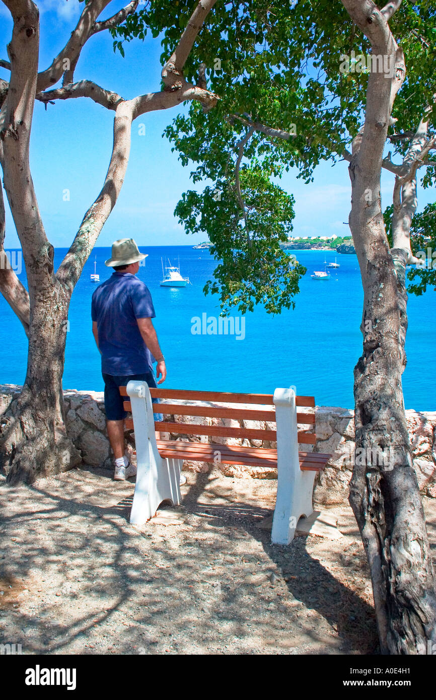 Curacao men hi-res stock photography and images - Alamy