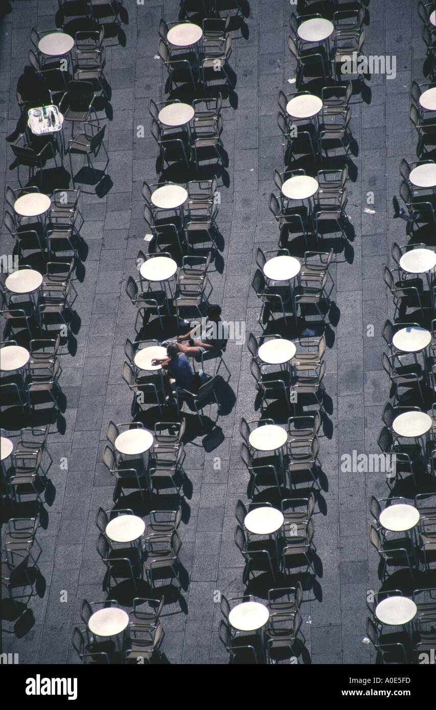 Outdoor cafe Piazza San Marco Venice Stock Photo - Alamy