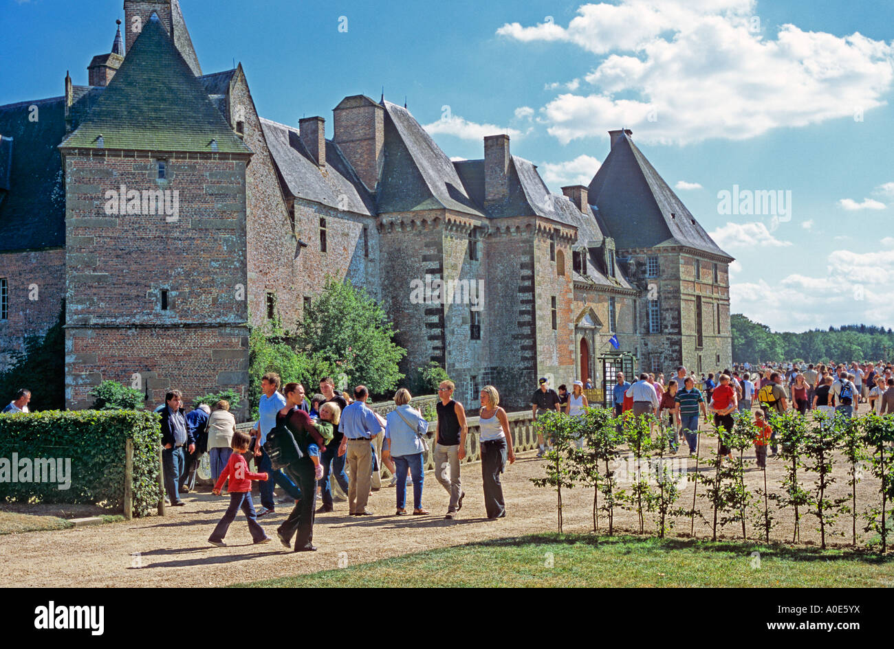 Chateau de carrouge hi-res stock photography and images - Alamy