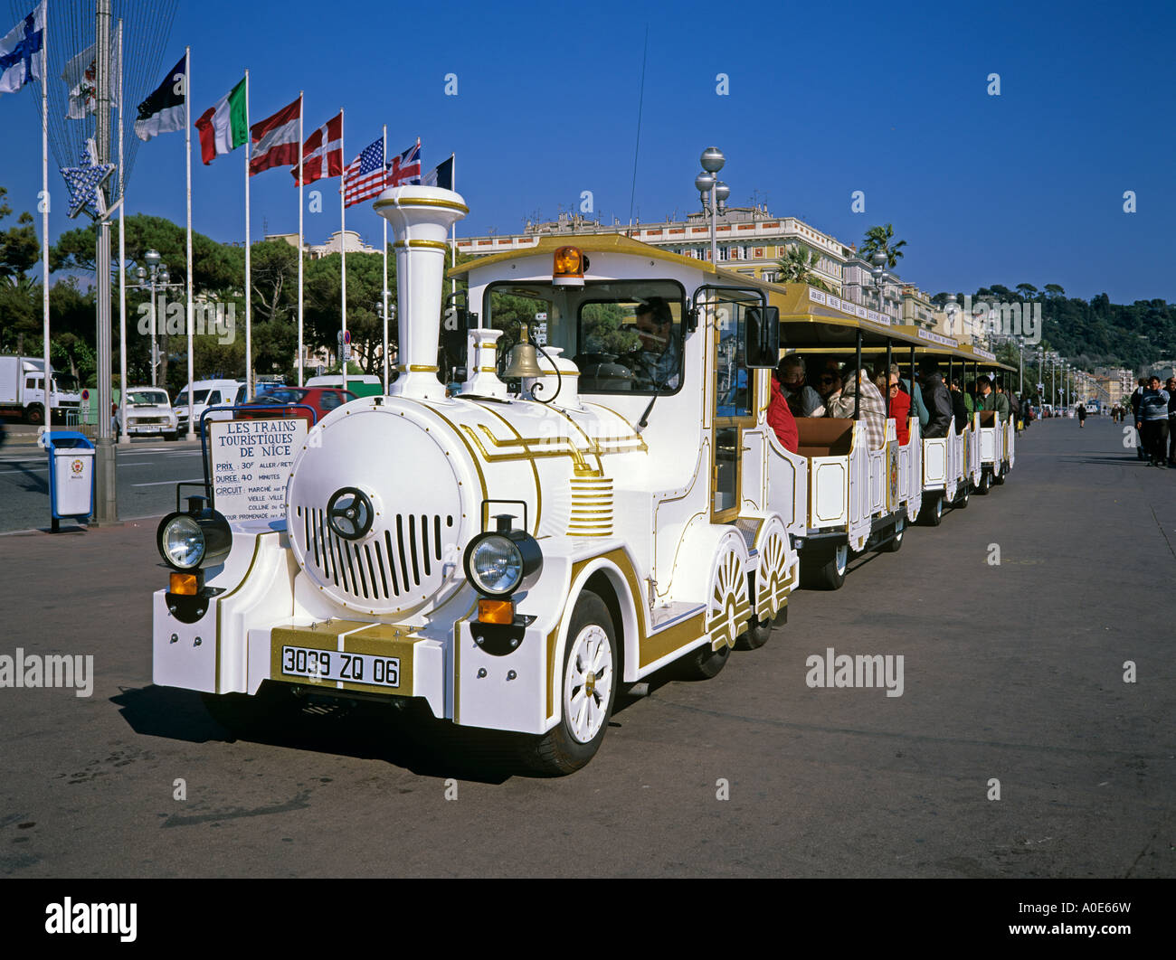 Petite train hi-res stock photography and images - Alamy