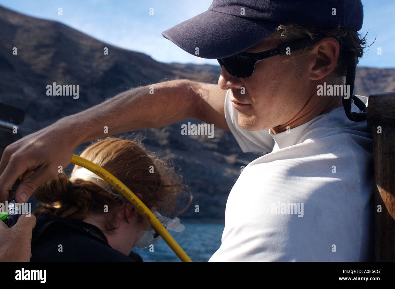 Isla Guadelupe Mexico Great White shark diving Luke Tipple assists ...