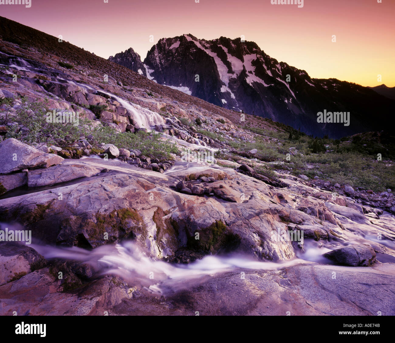 Washington north cascades national park boston hi-res stock photography ...