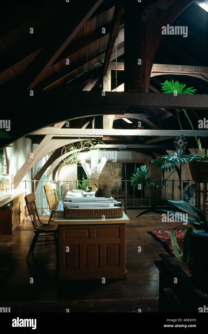 Desk eighties furniture hi-res stock photography and images - Alamy