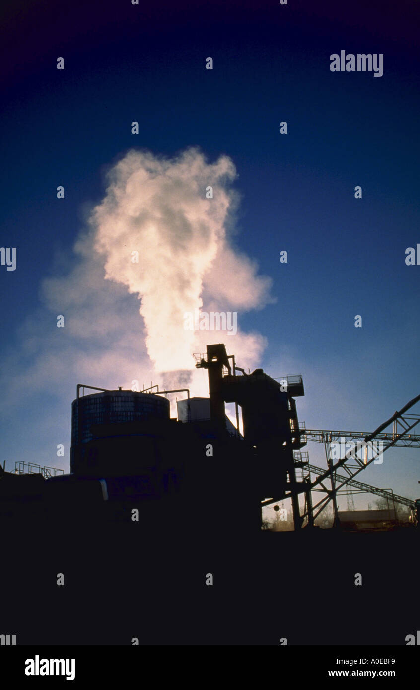 Factory industry building hi-res stock photography and images - Alamy