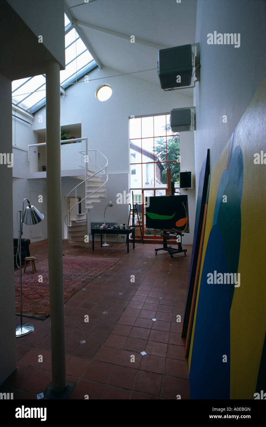 Modern artist's studio with skylight and tiled floor Stock Photo - Alamy