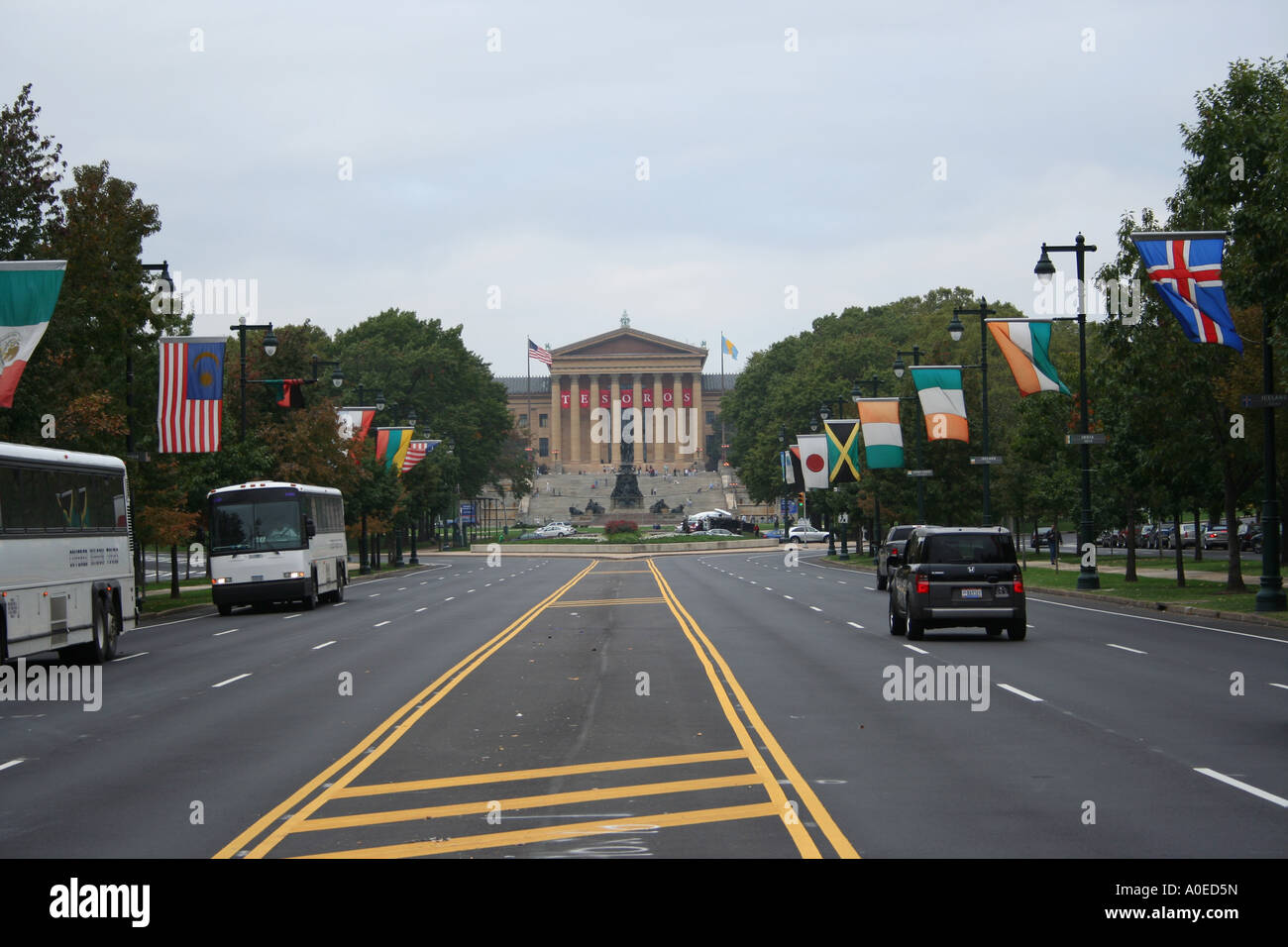 Philadelphia Museum of Art and Benjamin Franklin Parkway Philadelphia ...