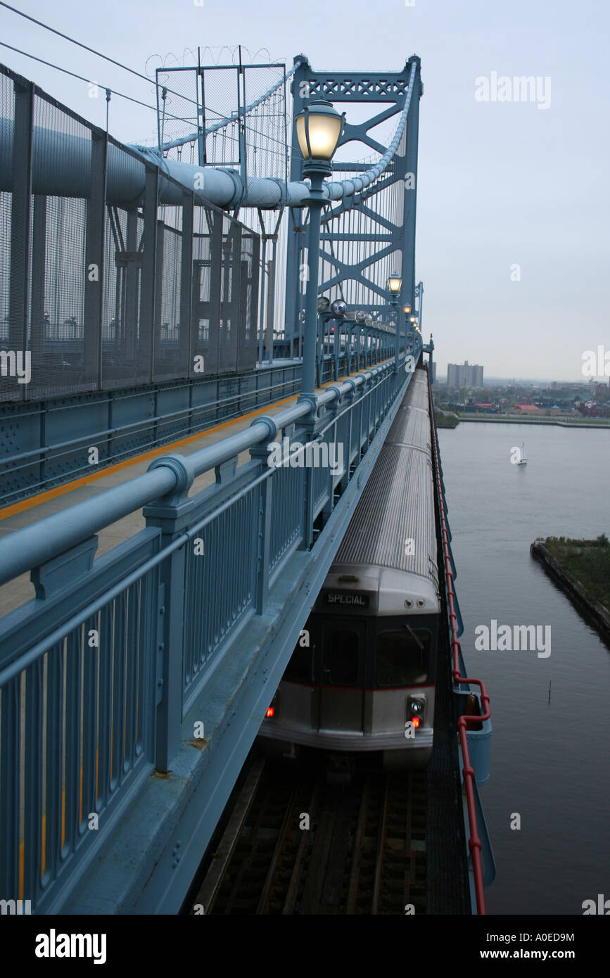 Patco speedline train hi-res stock photography and images - Alamy