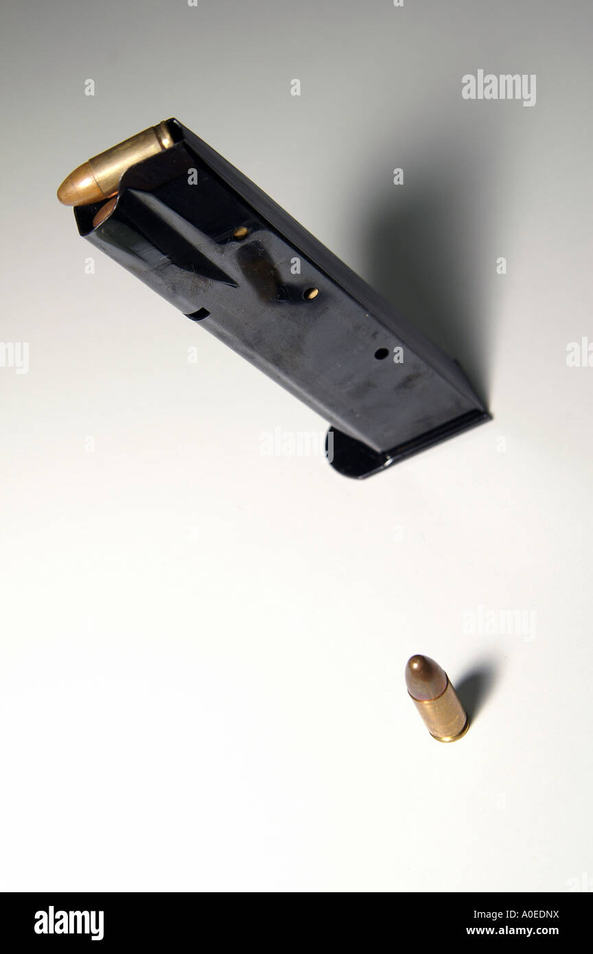 Bullets and cartridge Stock Photo - Alamy