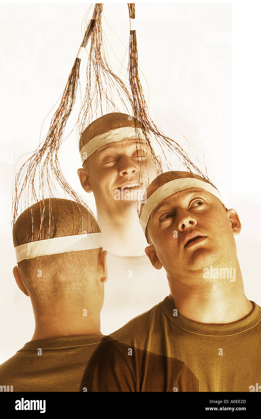 Scanning the brain with wires hi-res stock photography and images - Alamy