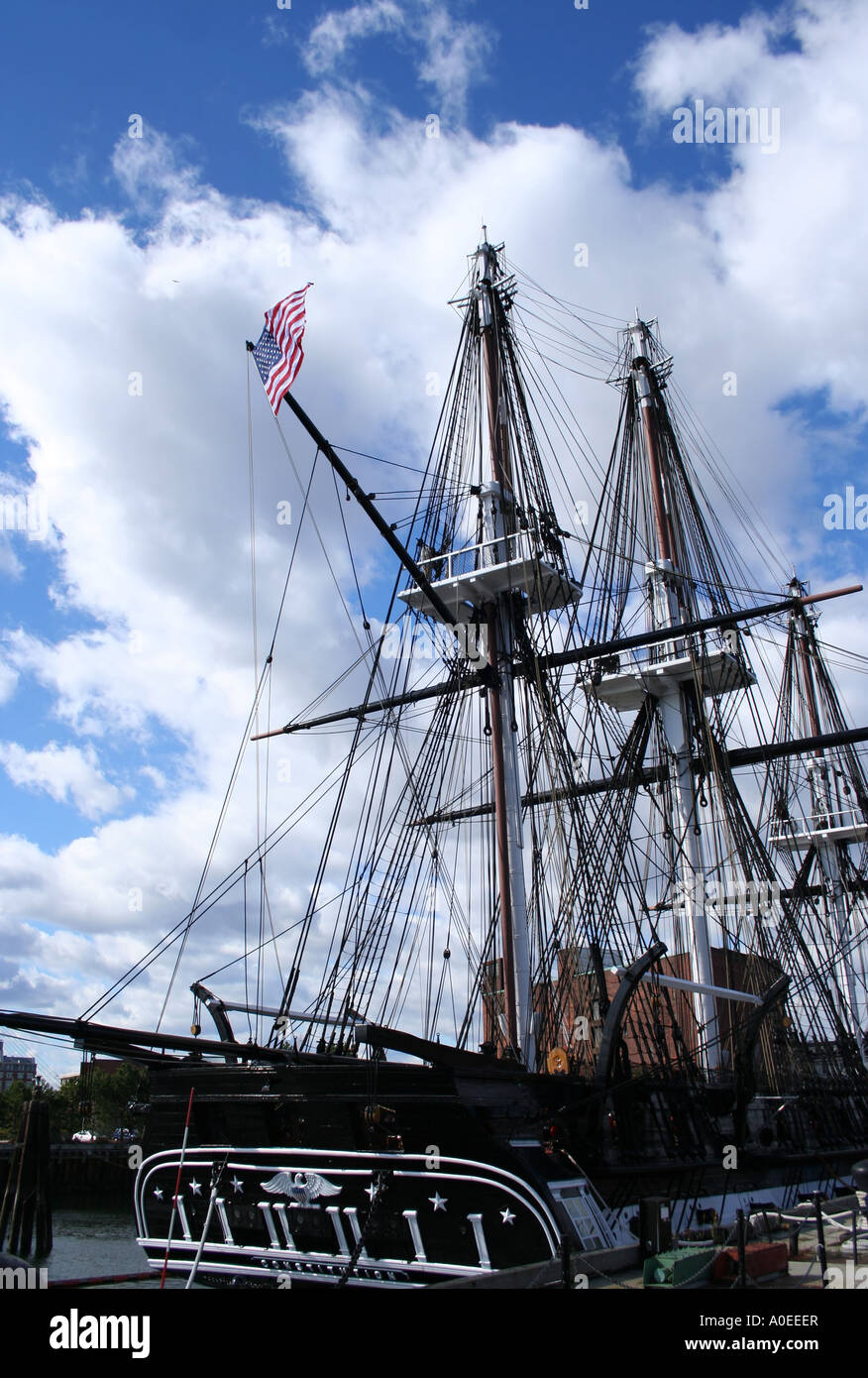 Rigging uss constitution hi-res stock photography and images - Alamy